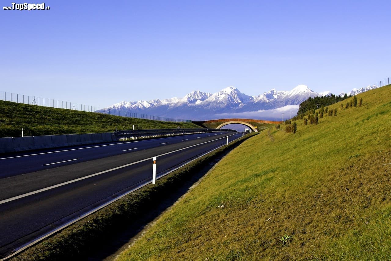 Best Motorcycle Roads in Slovakia You Must Try (Maps Included ...