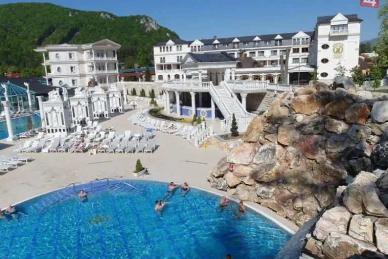 12 Best Slovak Thermal Parks, Baths & Natural Hot Springs – Explore ...